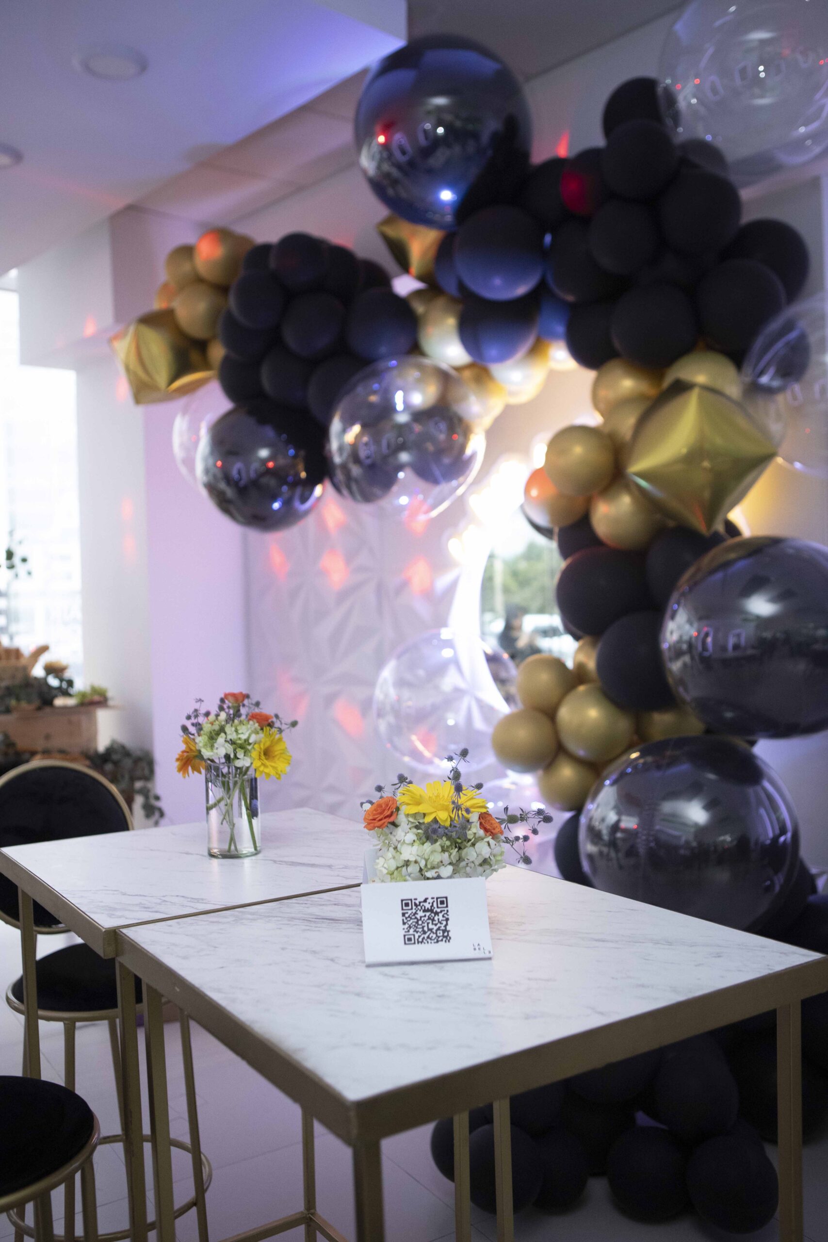 LA BELLE HAIR SALOON - Show Room News